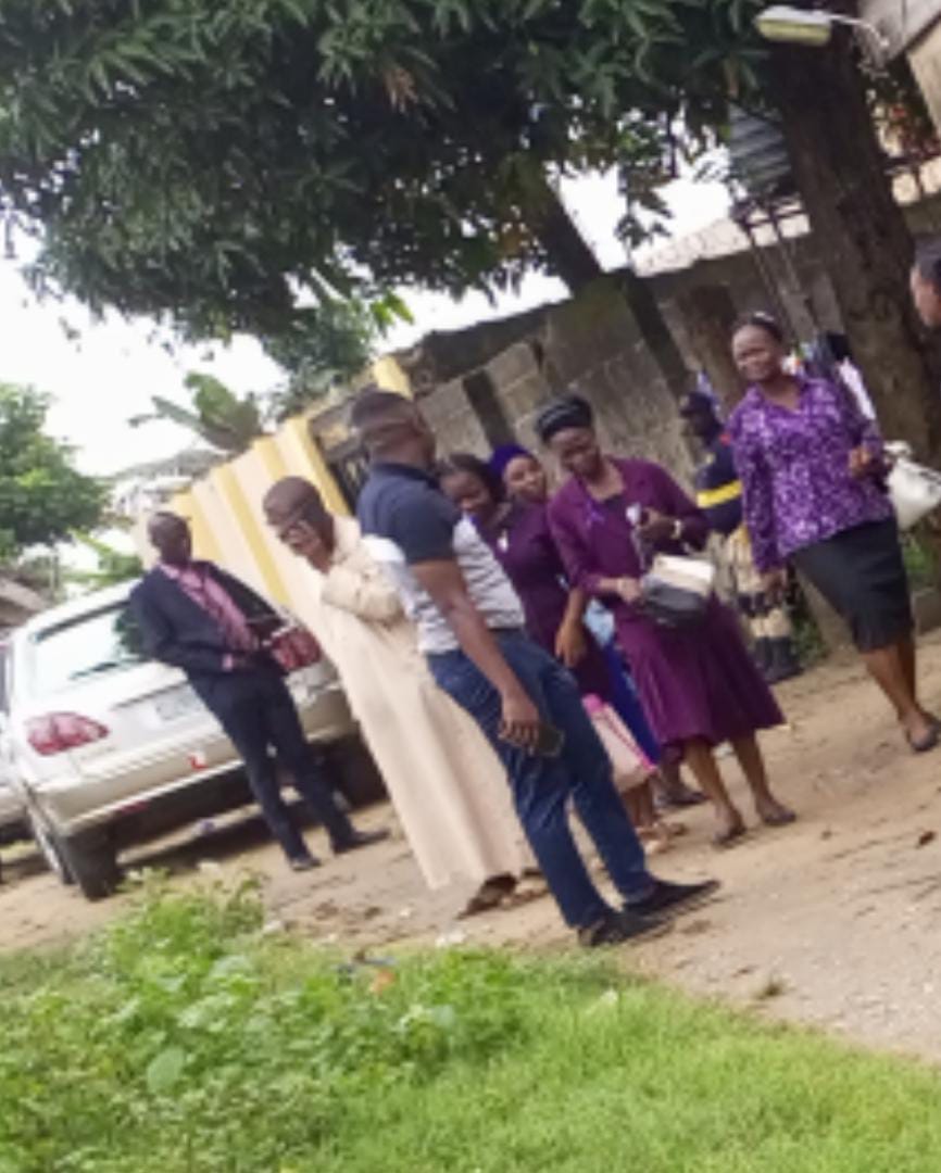 Ikorodu Federal Lawmaker Pledges Support For Newly Created Ibelefun Junior School