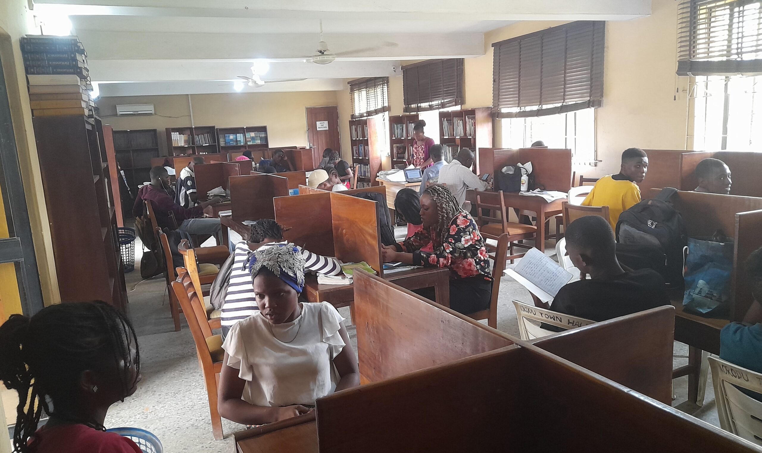 Town Hall Library Management Calls For Volunteer Assistants