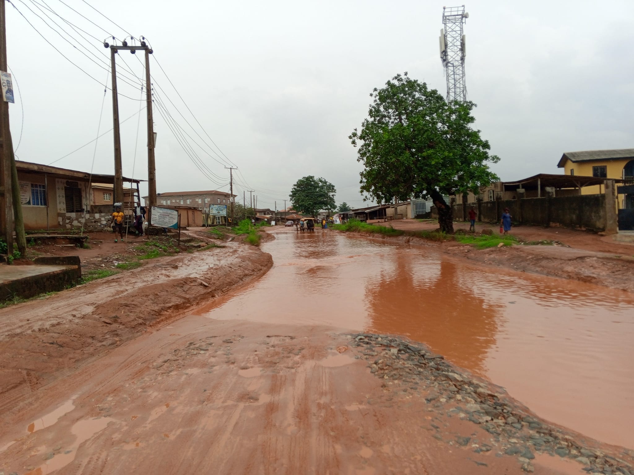 Rep. Benson’s Surprise Project Unveiled As Igbogbo/Oreta/Offin Road ...