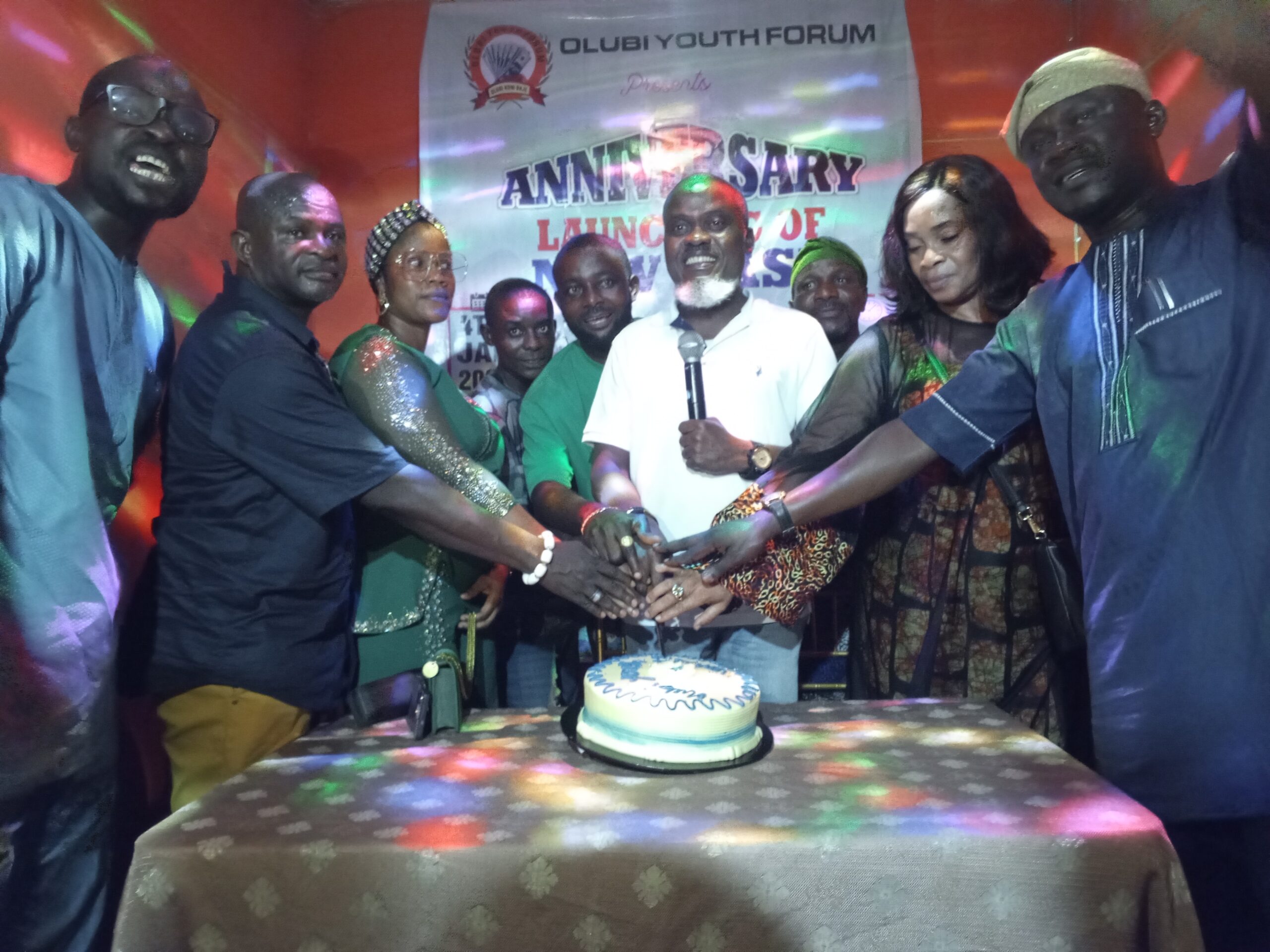 Hon. Sunmi, Nollywood Star, Surutu, Others Join Olubi Youths In ...