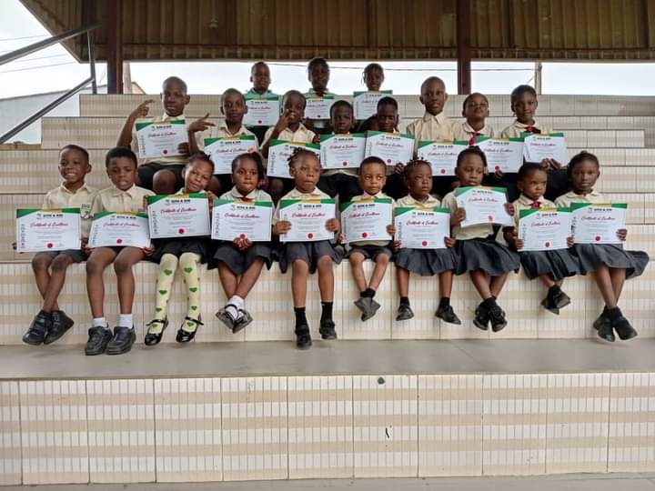 Photos: Kith & Kin Nursery, Primary School Honours Pupils With Academic ...