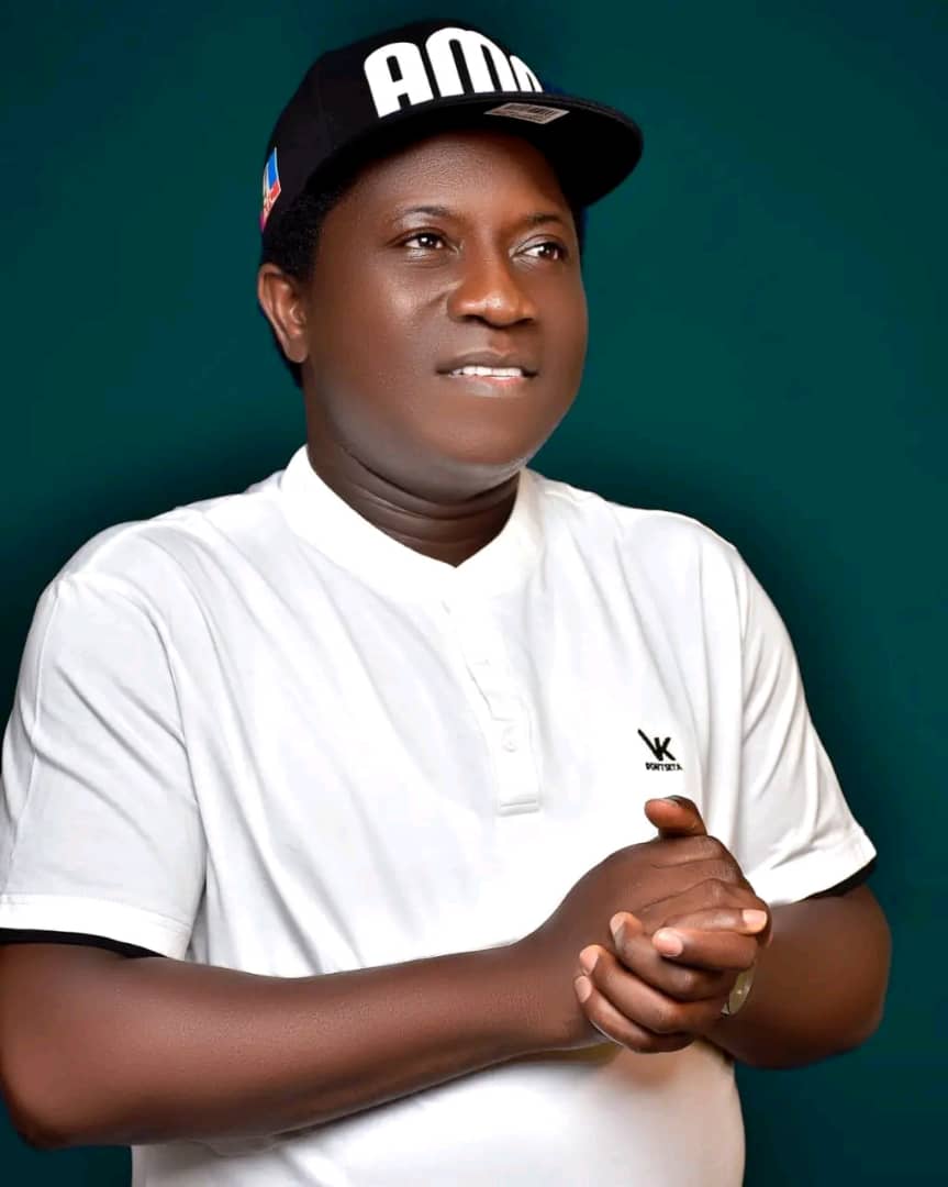 Asiwaju Basorun Wishes Hon. Aro Moshood Heartiest Birthday